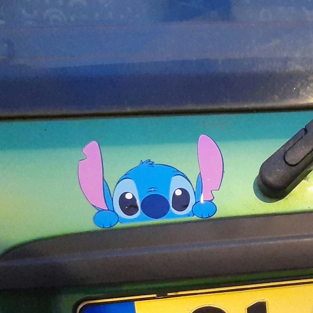 Stitch Peeking – ihatedecals.ca